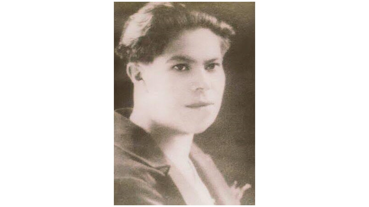 Florinda Lazos León - Kiosco de la historia